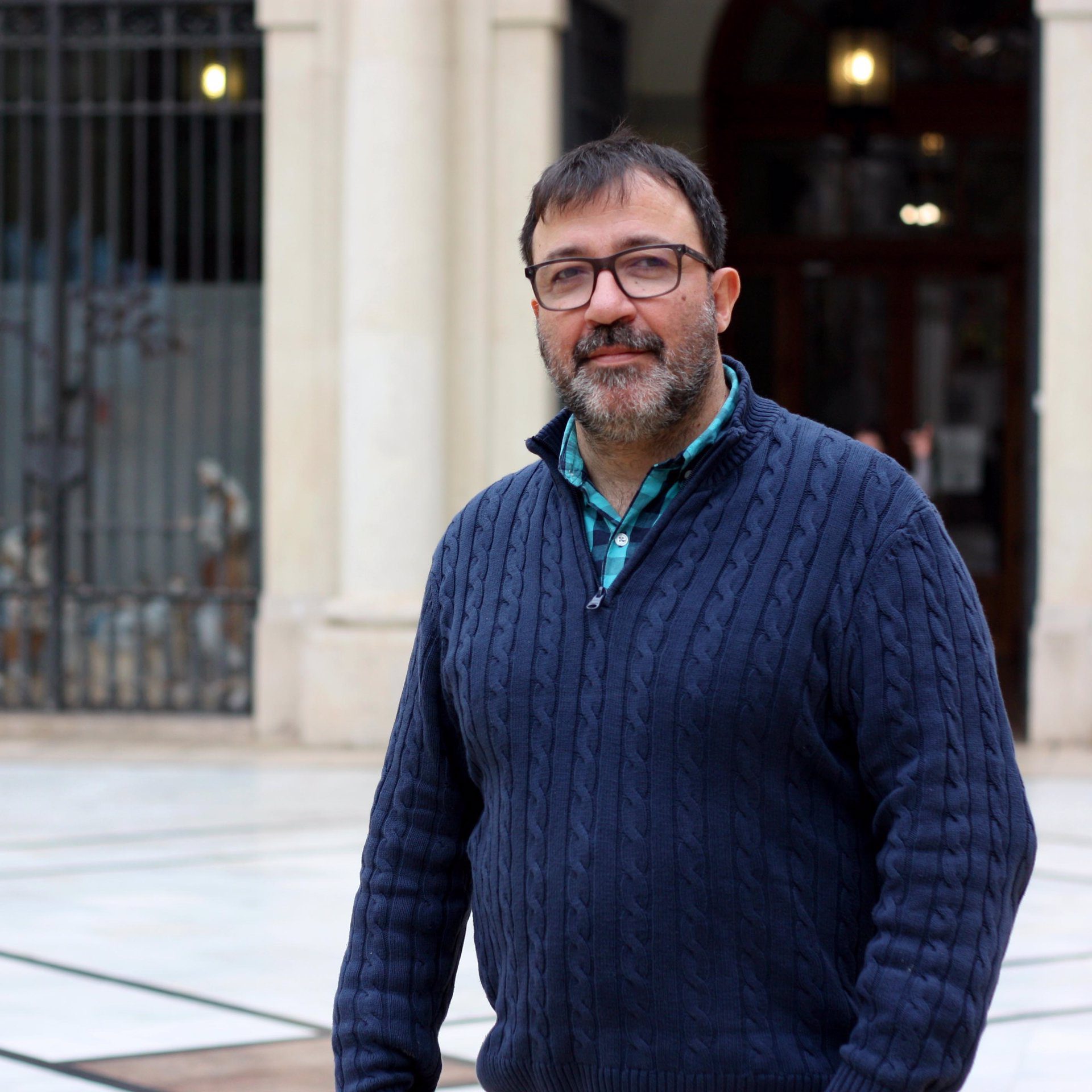 Compromís denuncia la 'retallada' de freqüències en la línia de ...