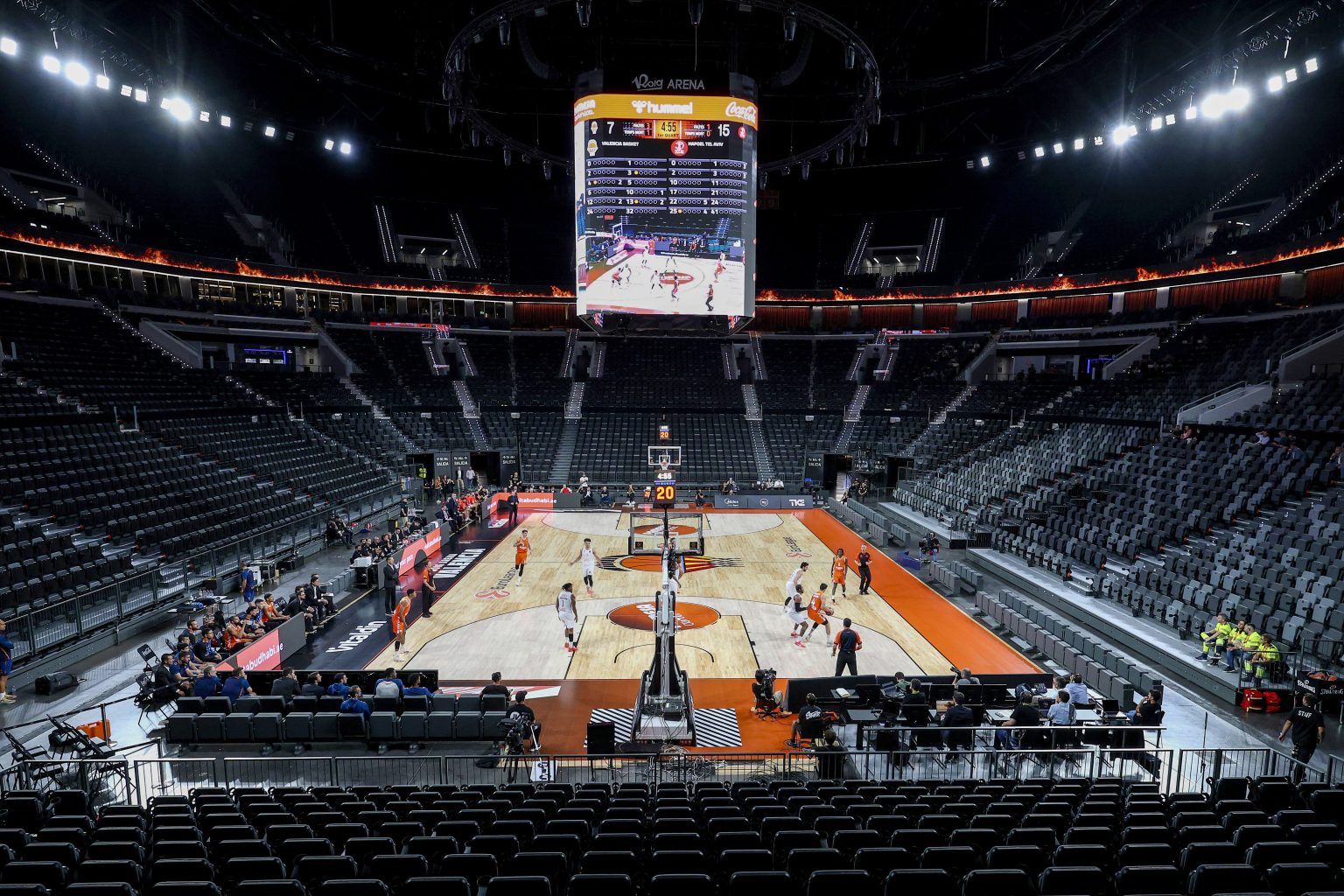 València-Maccabi, primer partit a Espanya amb públic davant un rival ...